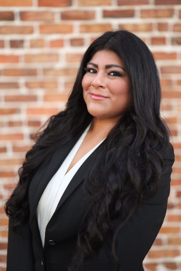 Stephanie Angulo - Campione Law Pa